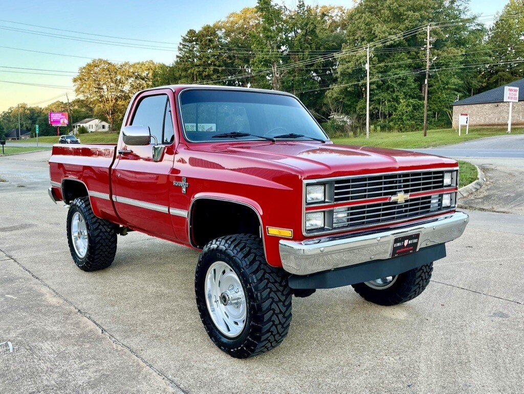 1984 Chevrolet C/K Truck Silverado Classic Trucks for Sale - Classics ...