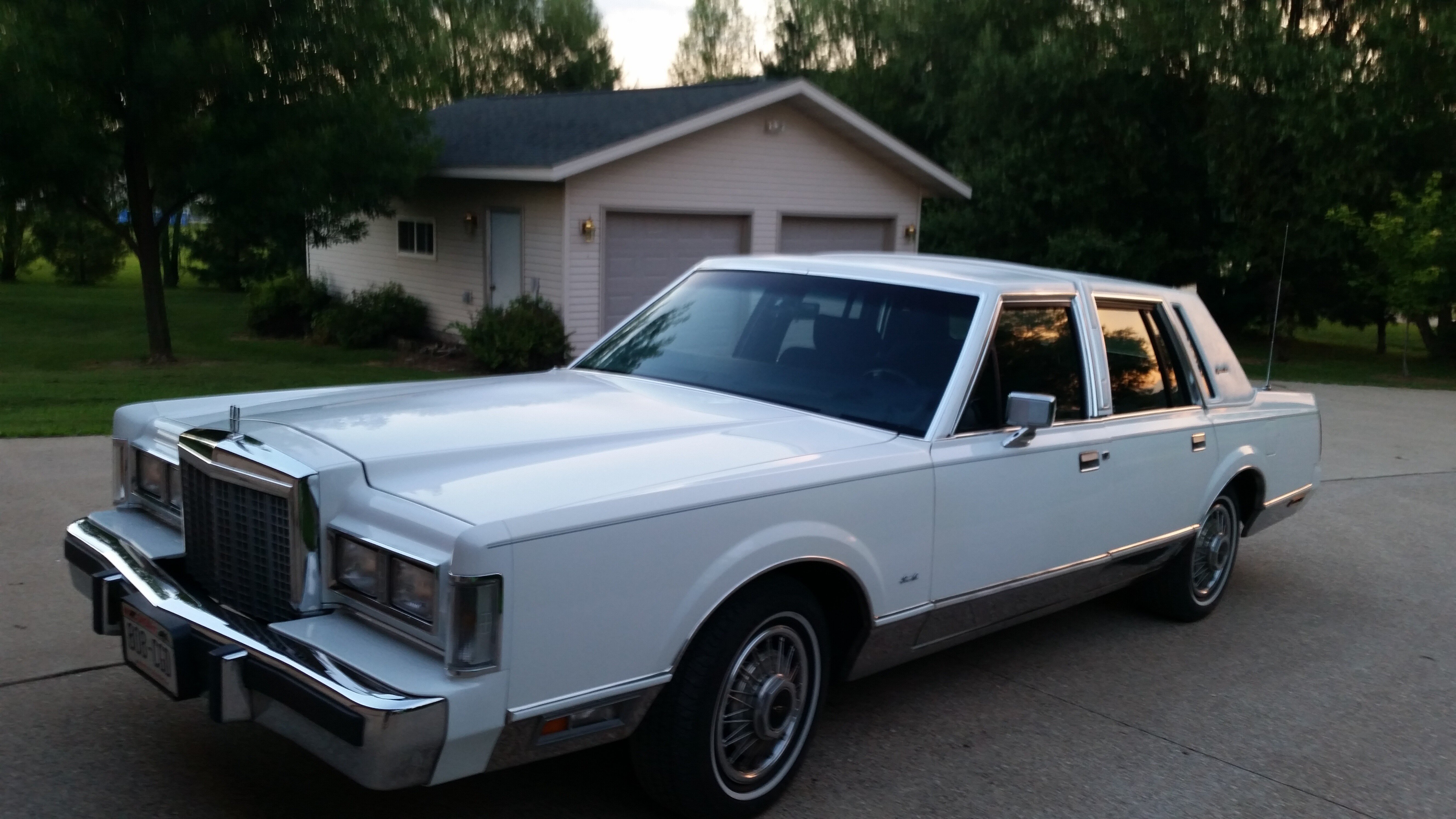 1987 Lincoln Town Car Classic Cars for Sale - Classics on Autotrader